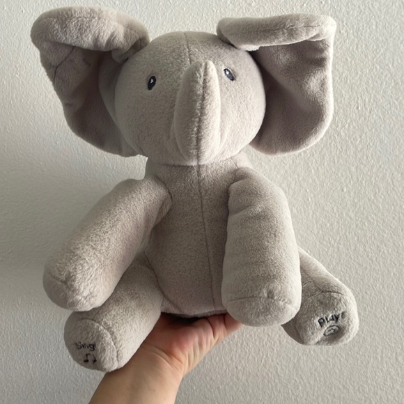 Gund | Toys | Flappy Animated Plush Elephant With Music By Gund By Gund ...